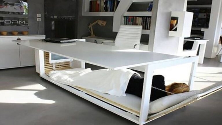 Nap Desks: Yea or Nea? - Modern HR, Inc